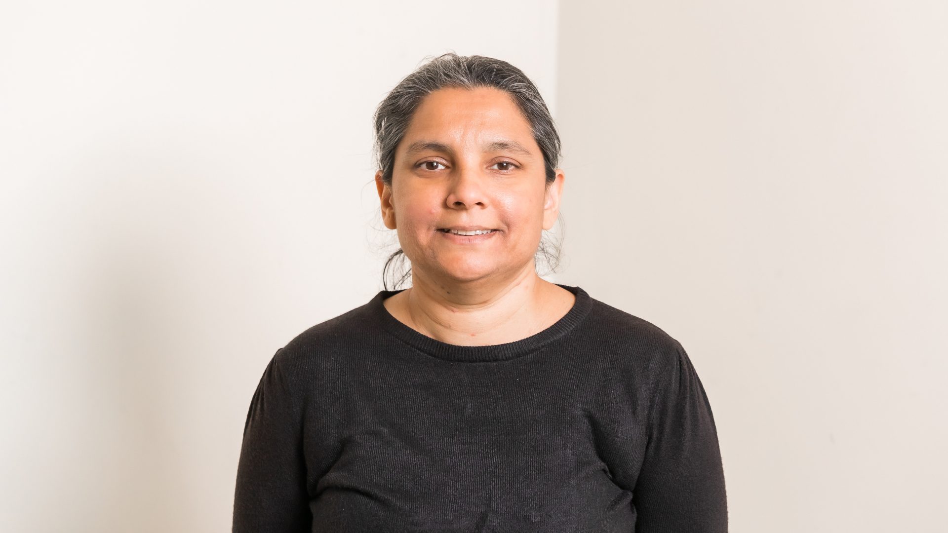 Meet our volunteers: Steve and Khadeja - Retina UK